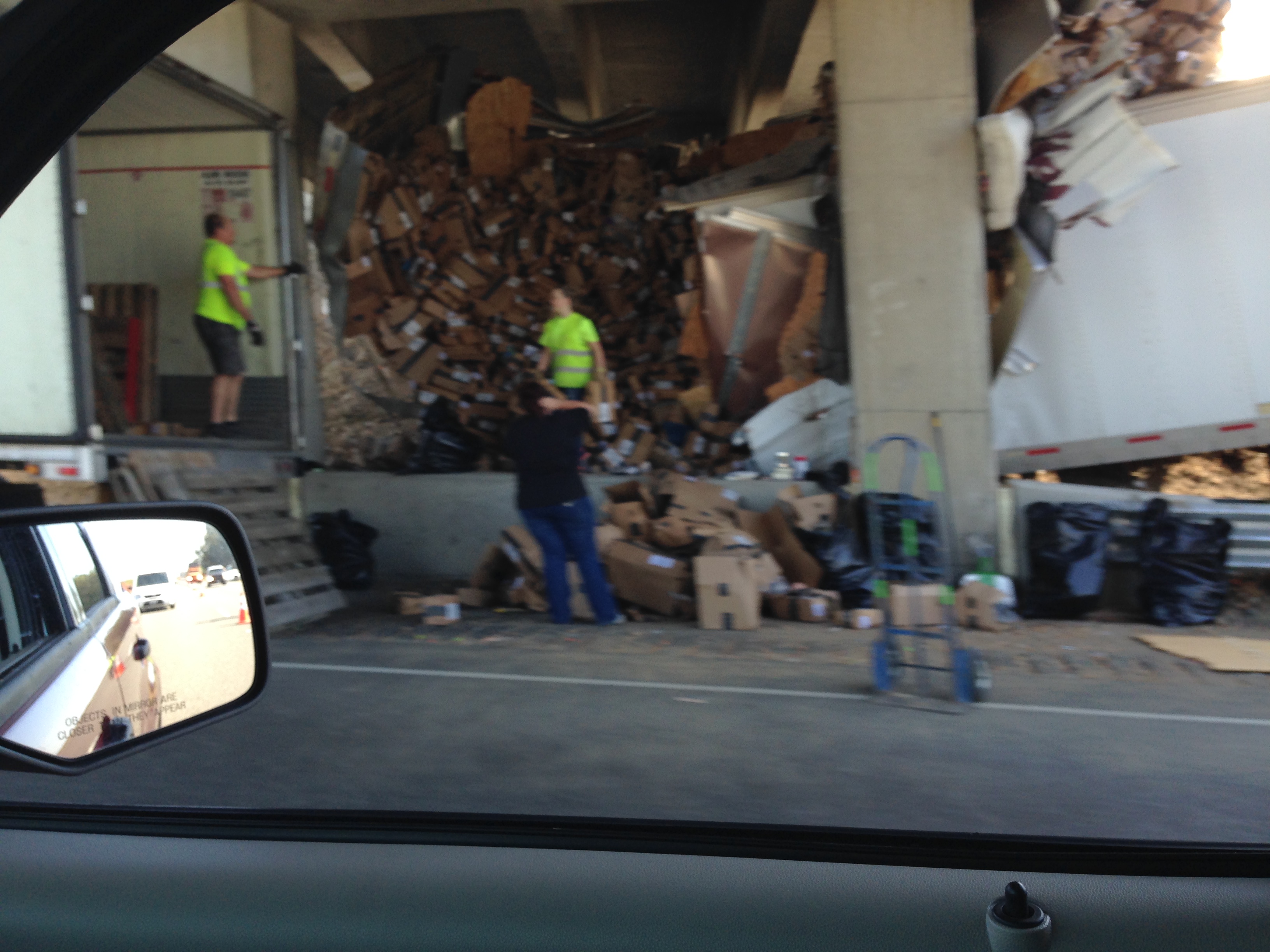 Amazon packages litter I-5 in crash | abc10.com