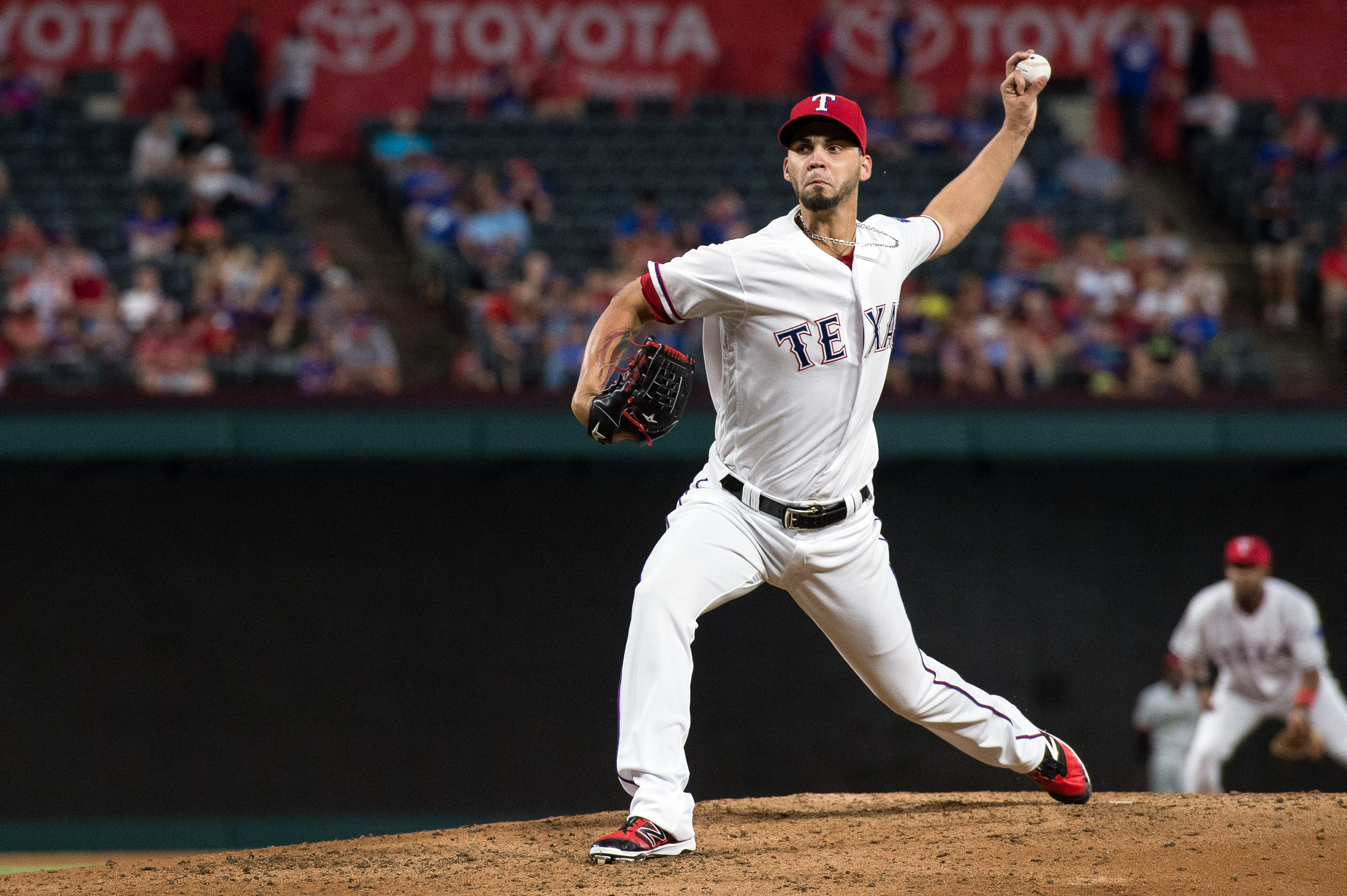 Rangers' 3 runs in 10th beat A's 5-4 when Odor hit by pitch | abc10.com